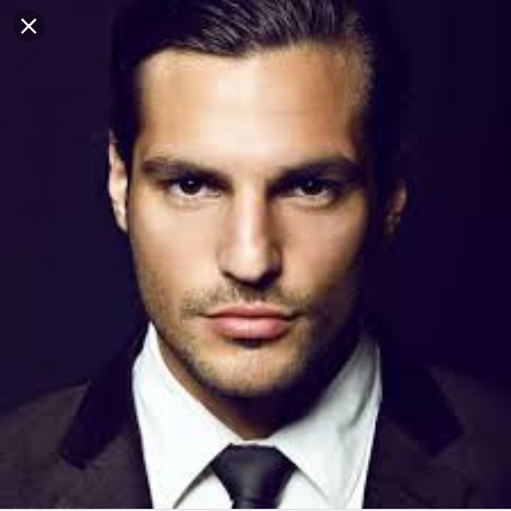 Los Ojos del Espectador: Serkan Çayoğlu sexy actor desde Turquía