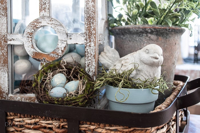 Sweet Spring Tray Vignette - DIY Beautify - Creating Beauty at Home