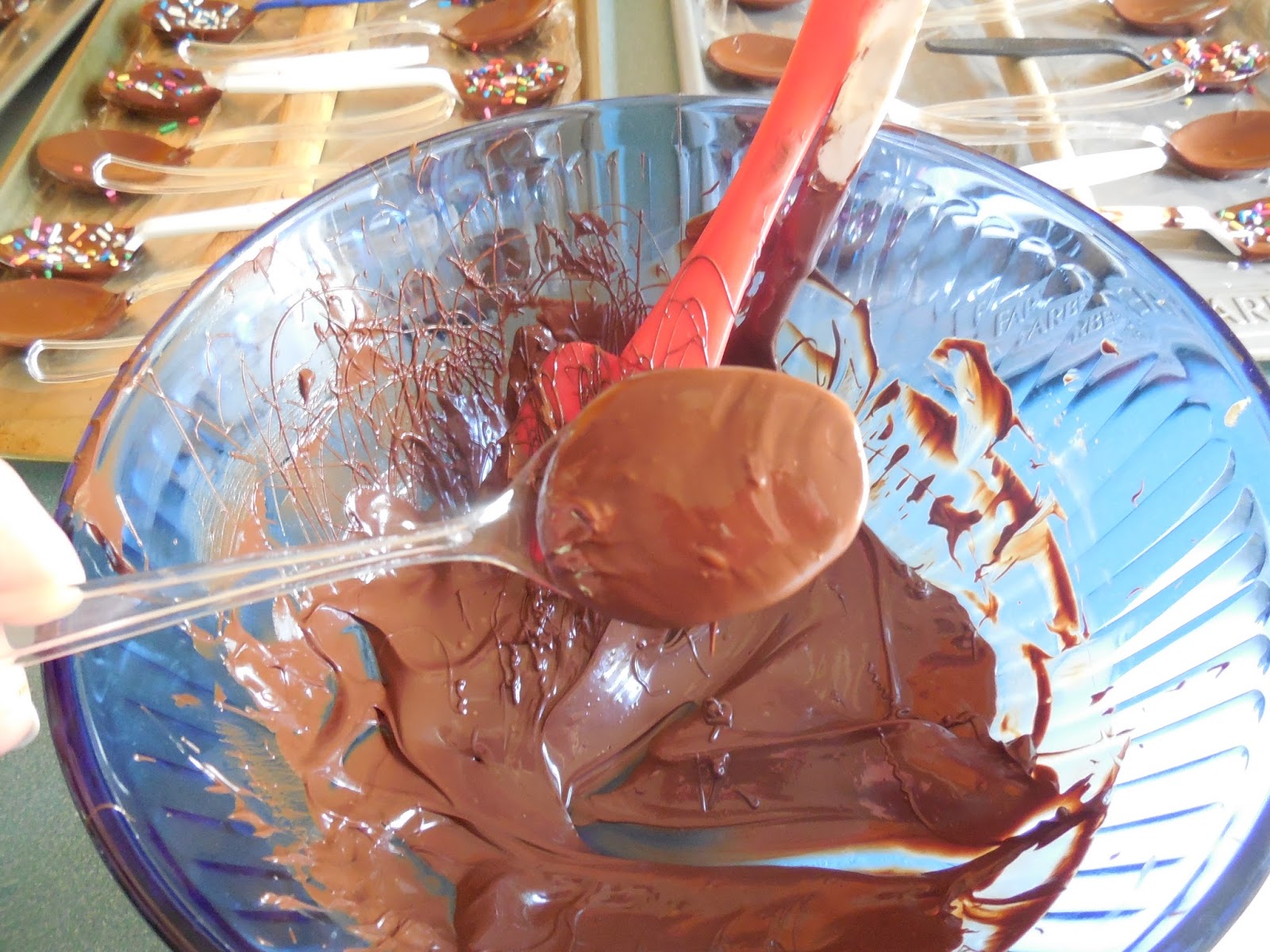 Backyard Patch Herbal Blog: How Tuesday - Chocolate Dipped Spoons