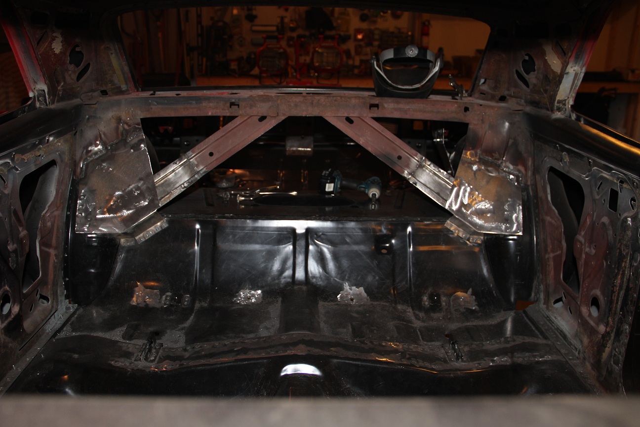 The making of Steve's 1966 Chevelle SS: New welder, Trunk repair and ...