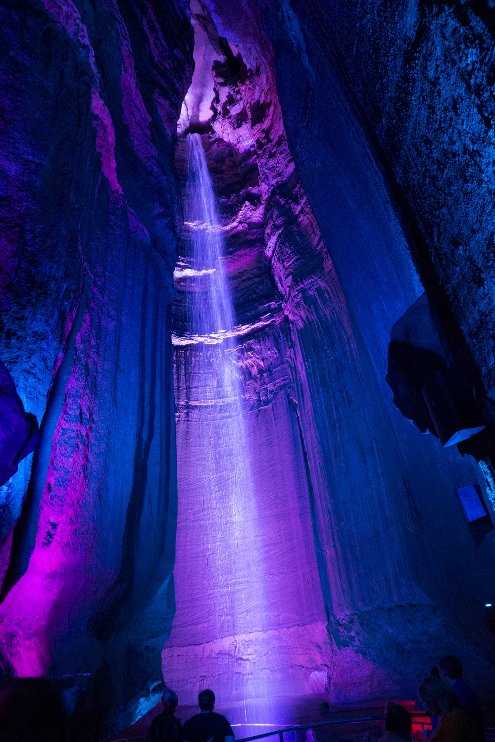 Michael Goodes: Ruby Falls