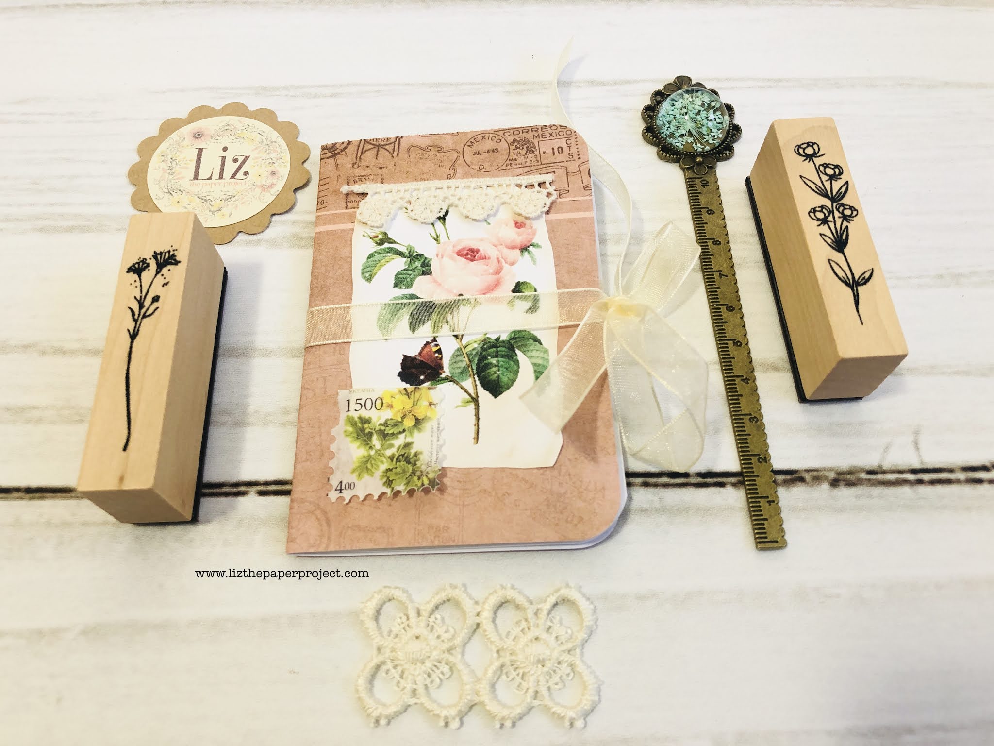 Liz The Paper Project: What is a Zine? Mini Book Love!