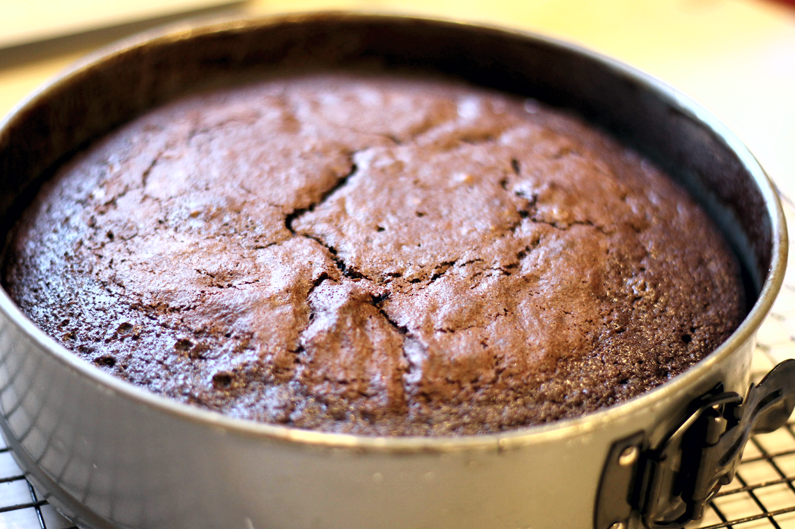 Cooking With Mary and Friends: Chocolate Cinnamon Whisky Cake