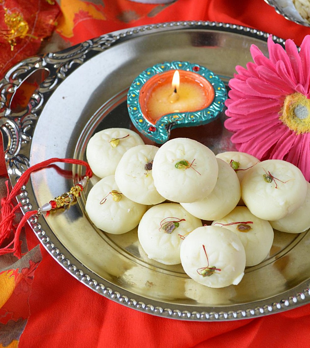 MILK PEDA | MILK FUDGE | DOODH PEDA | HOMEMADE MILK PEDA RECIPE