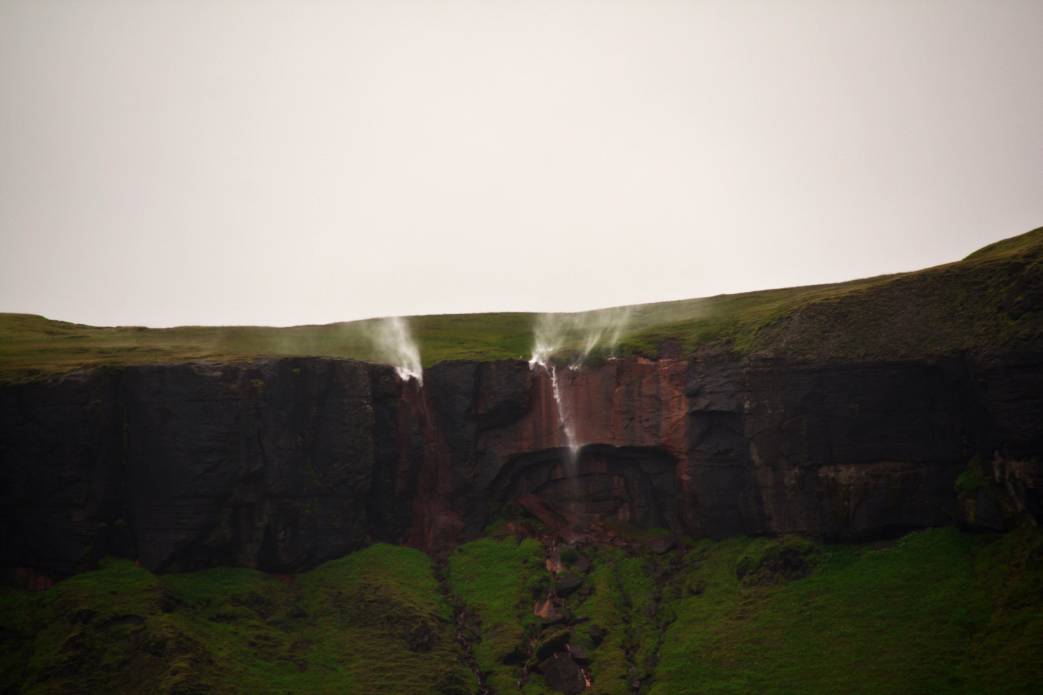 Trans Pond: Waterfalls going up