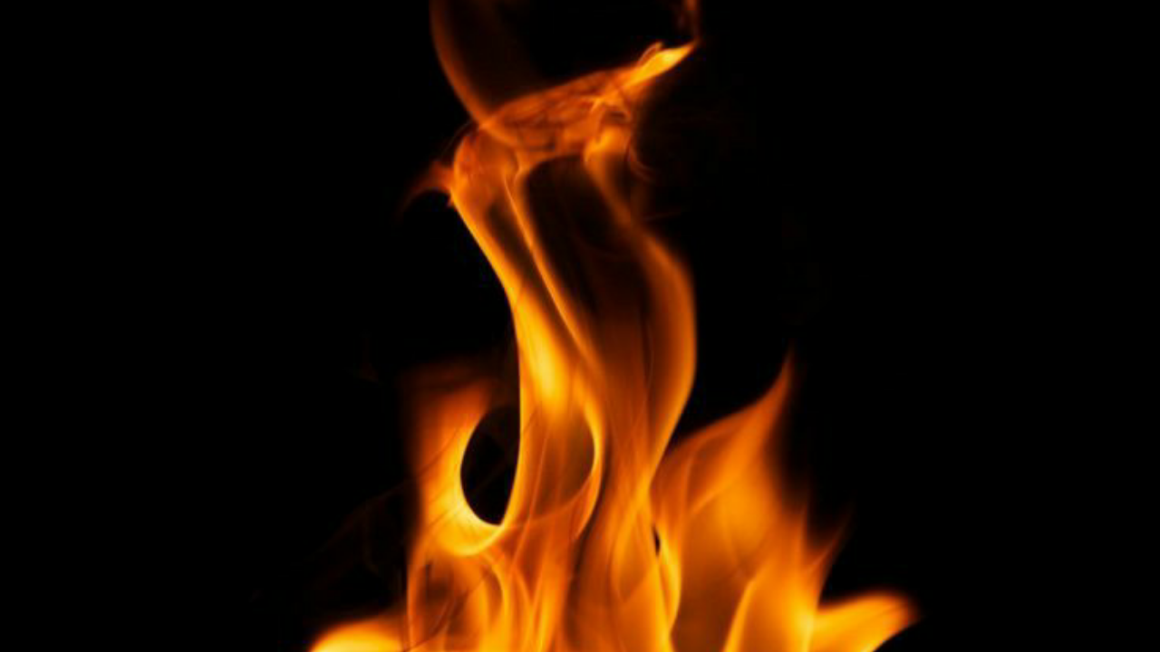 Ternyata Perubahan Warna Api Sudah Disebutkan Dalam Sabda Rasulullah ...