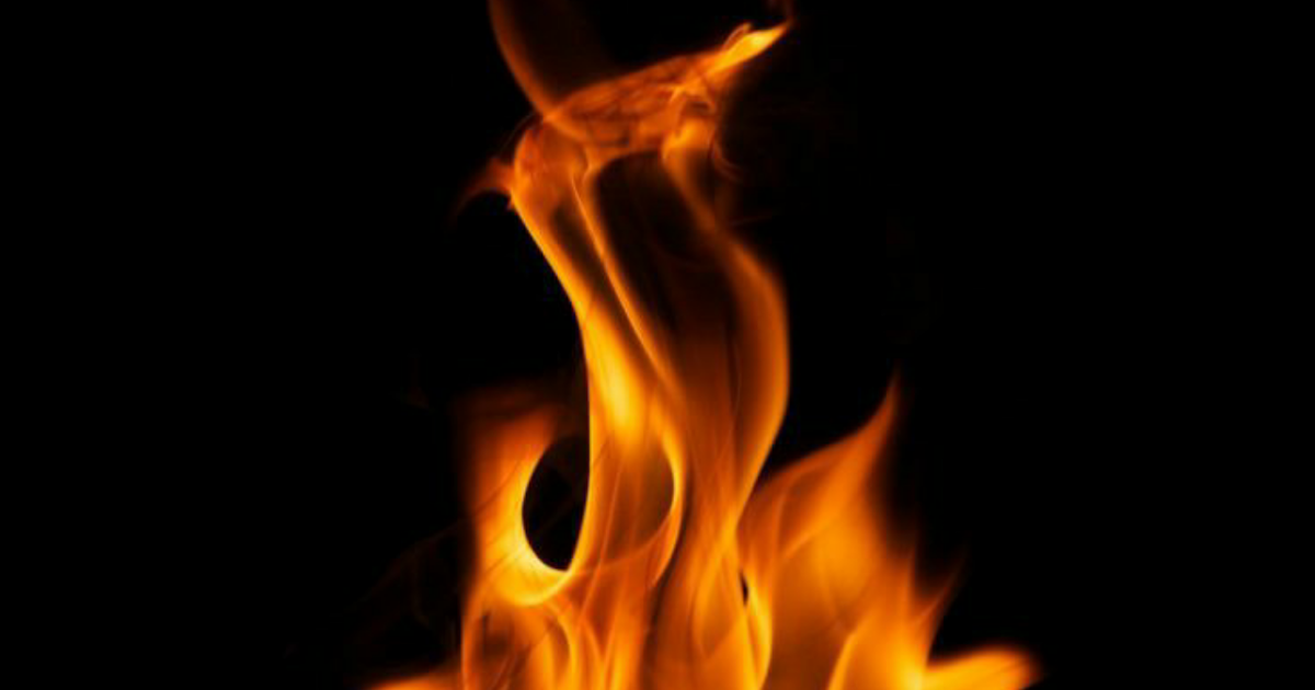 Ternyata Perubahan Warna Api Sudah Disebutkan Dalam Sabda Rasulullah ...