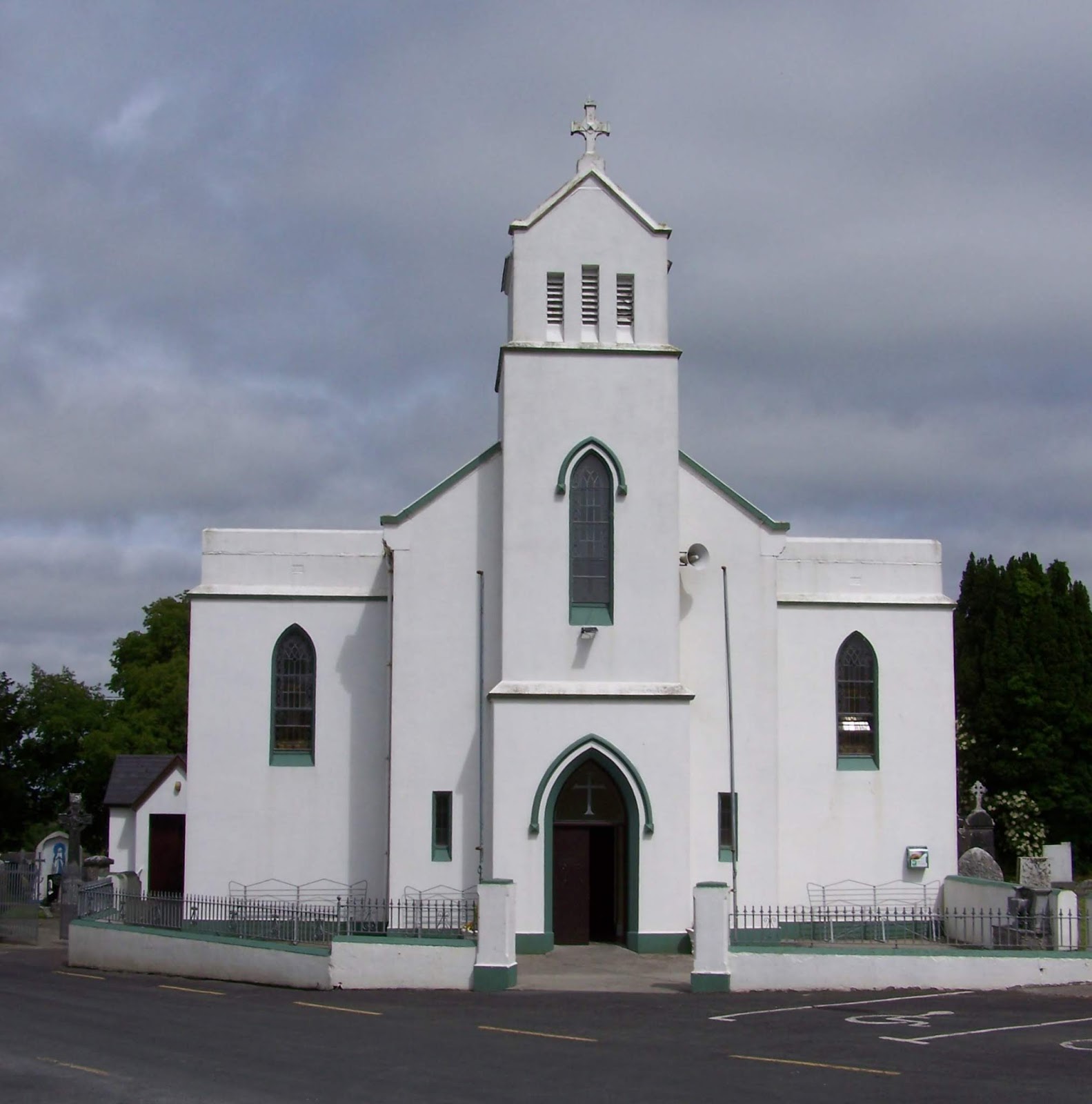 Irish Heraldry: Caltra Graveyard Inscriptions 1707-2013