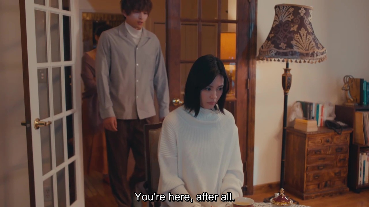 Nao Kanzaki and a few friends: "Watashi no Otto wa Reitouko ni Nemutte ...