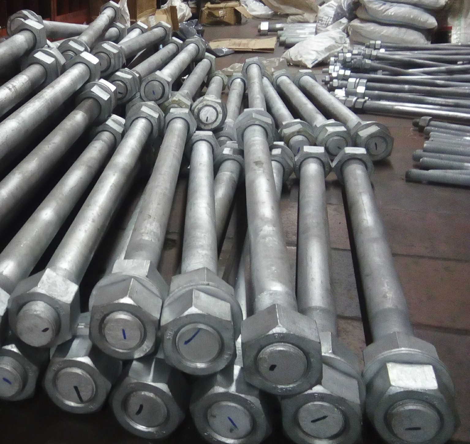 Somos - Tienda de Pernos de Anclaje ASTM certificados en Colombia