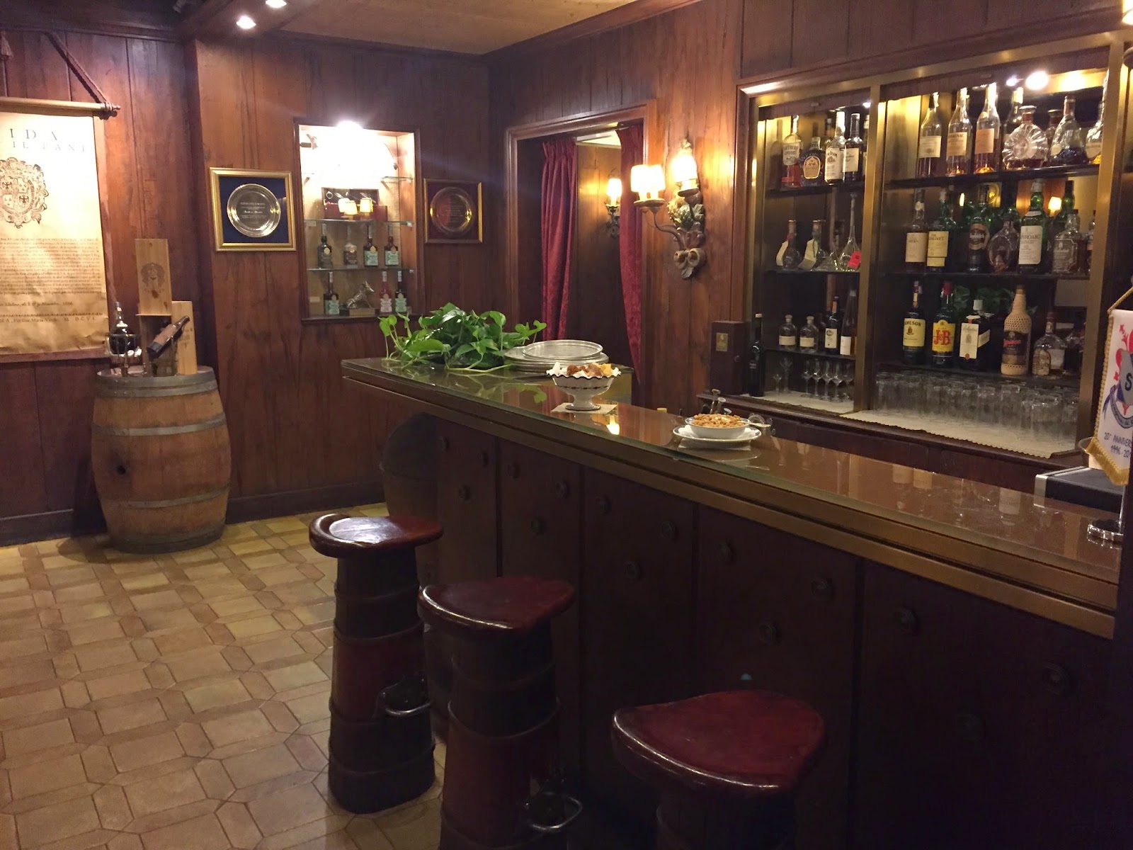 Dinner at Sabatini in Florence – Life with A.Co by Amanda L. Conquer