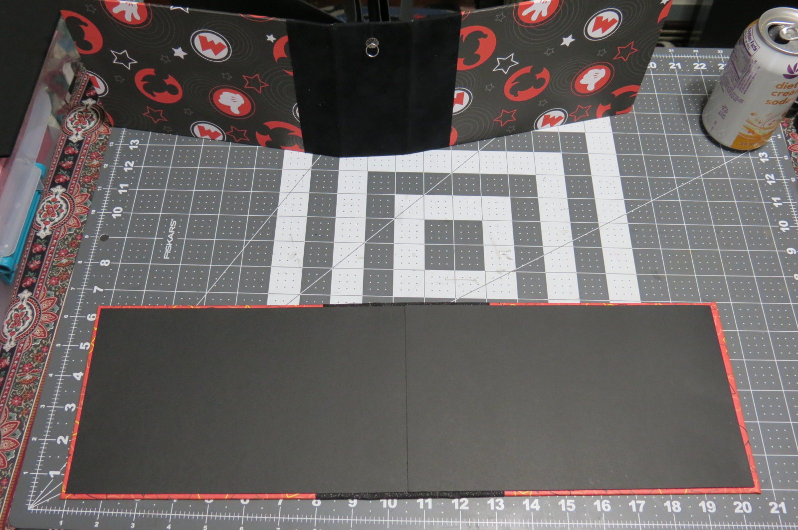 How To - Cover the mini album with pattern paper