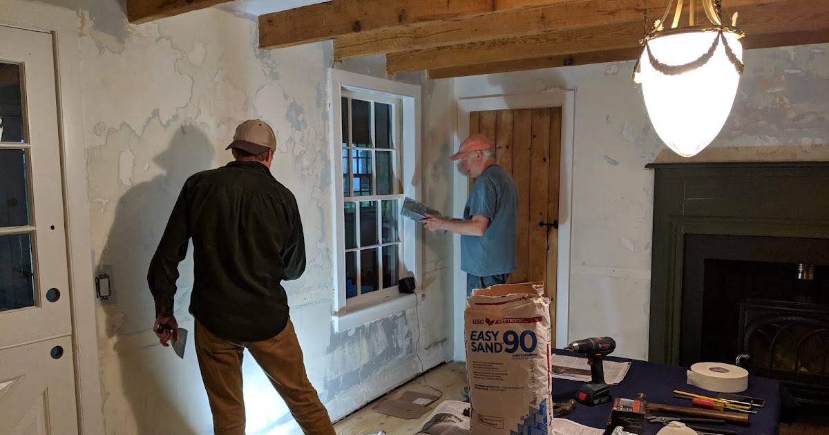 An Old Farm: Spackling Plaster Walls
