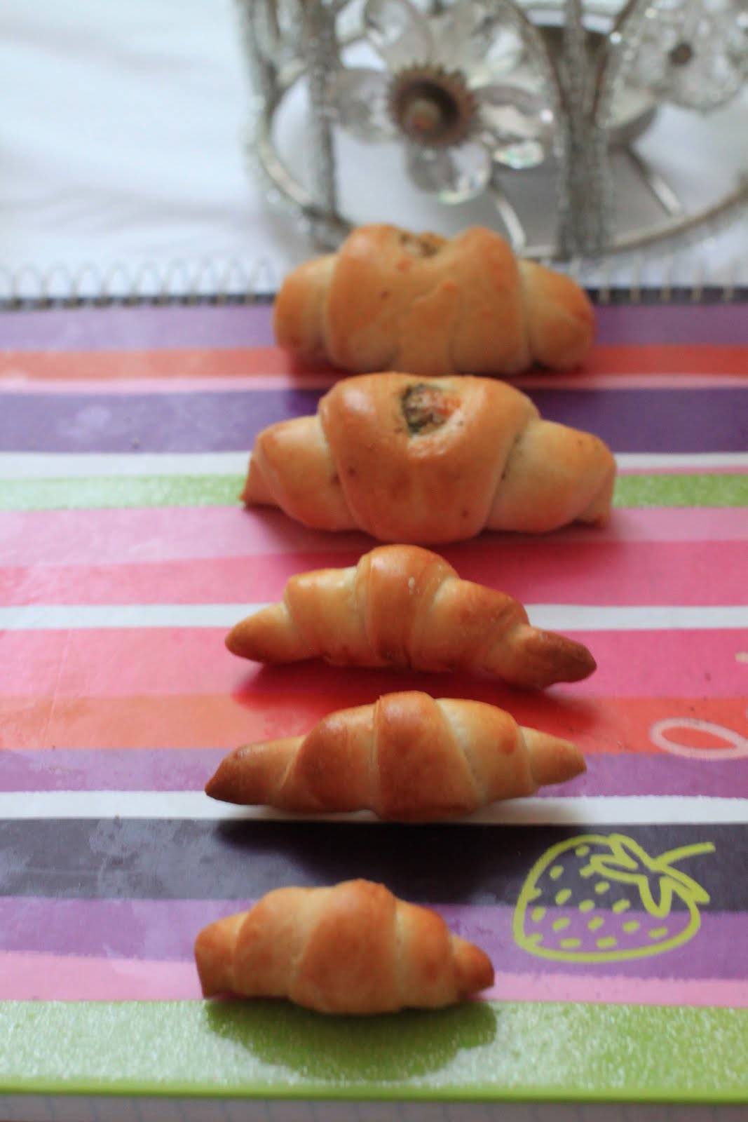 adilas kitchen: mini fatayer (mini stuffed breads) best bakes i ever made