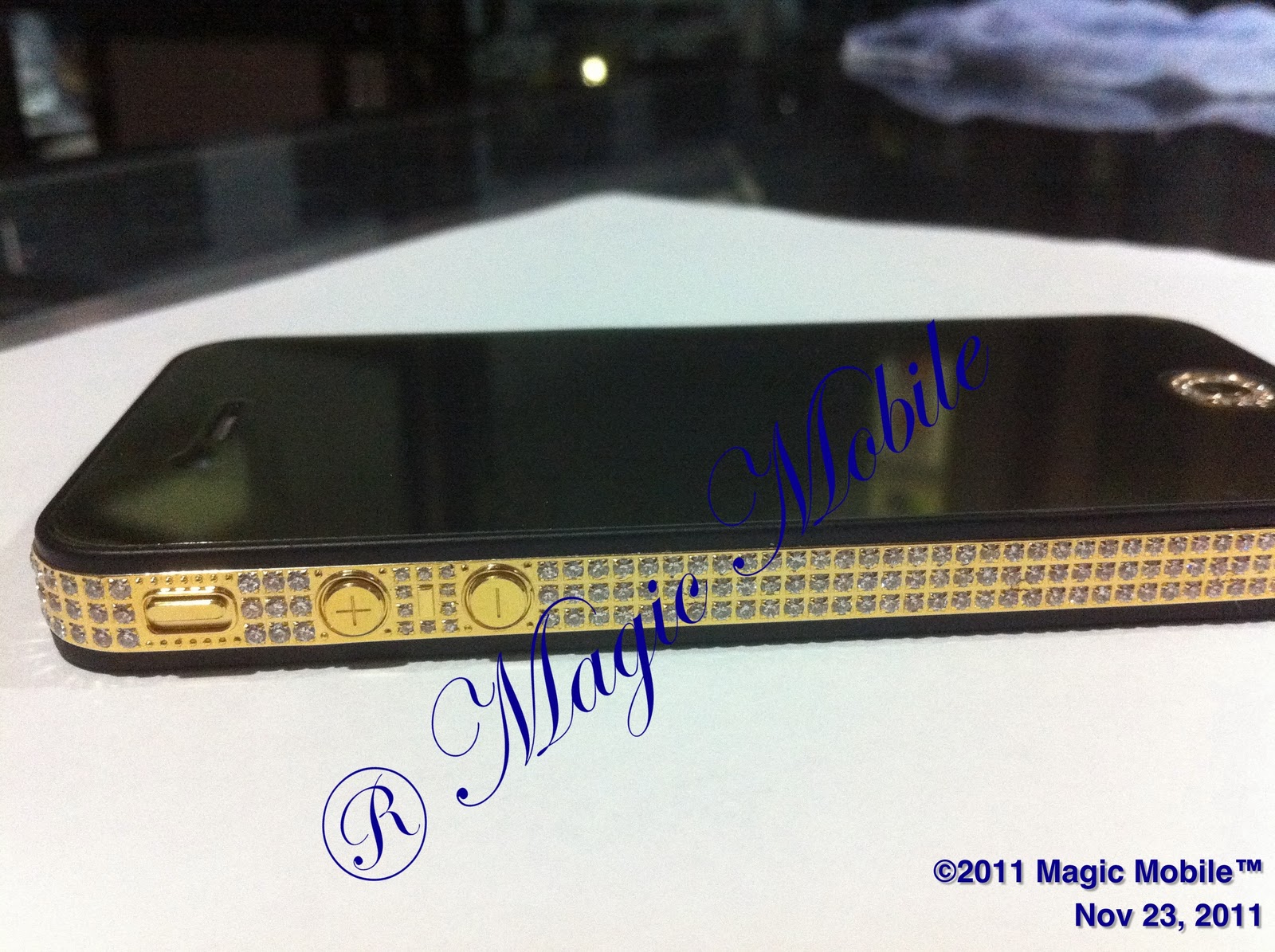 Magic Mobile: Iphone 4 Gold Plated Full Set
