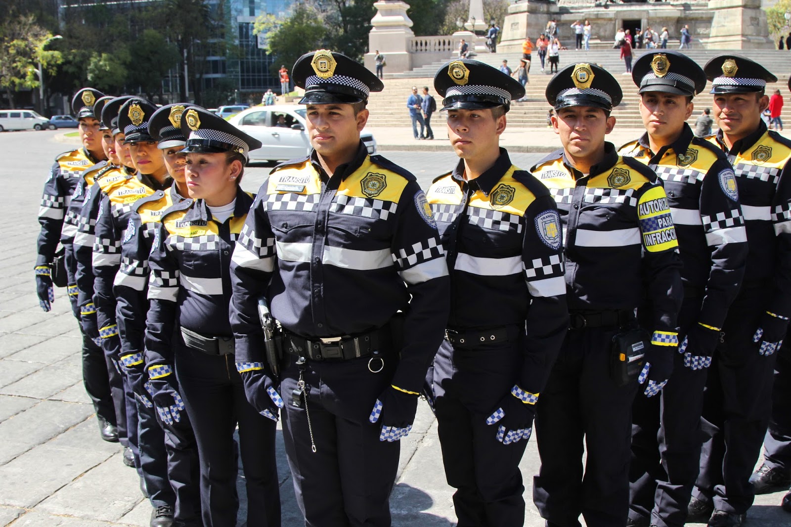 POLICÍA CDMX: SSP-CDMX RENUEVA UNIFORMES DE POLICÍAS DE TRÁNSITO