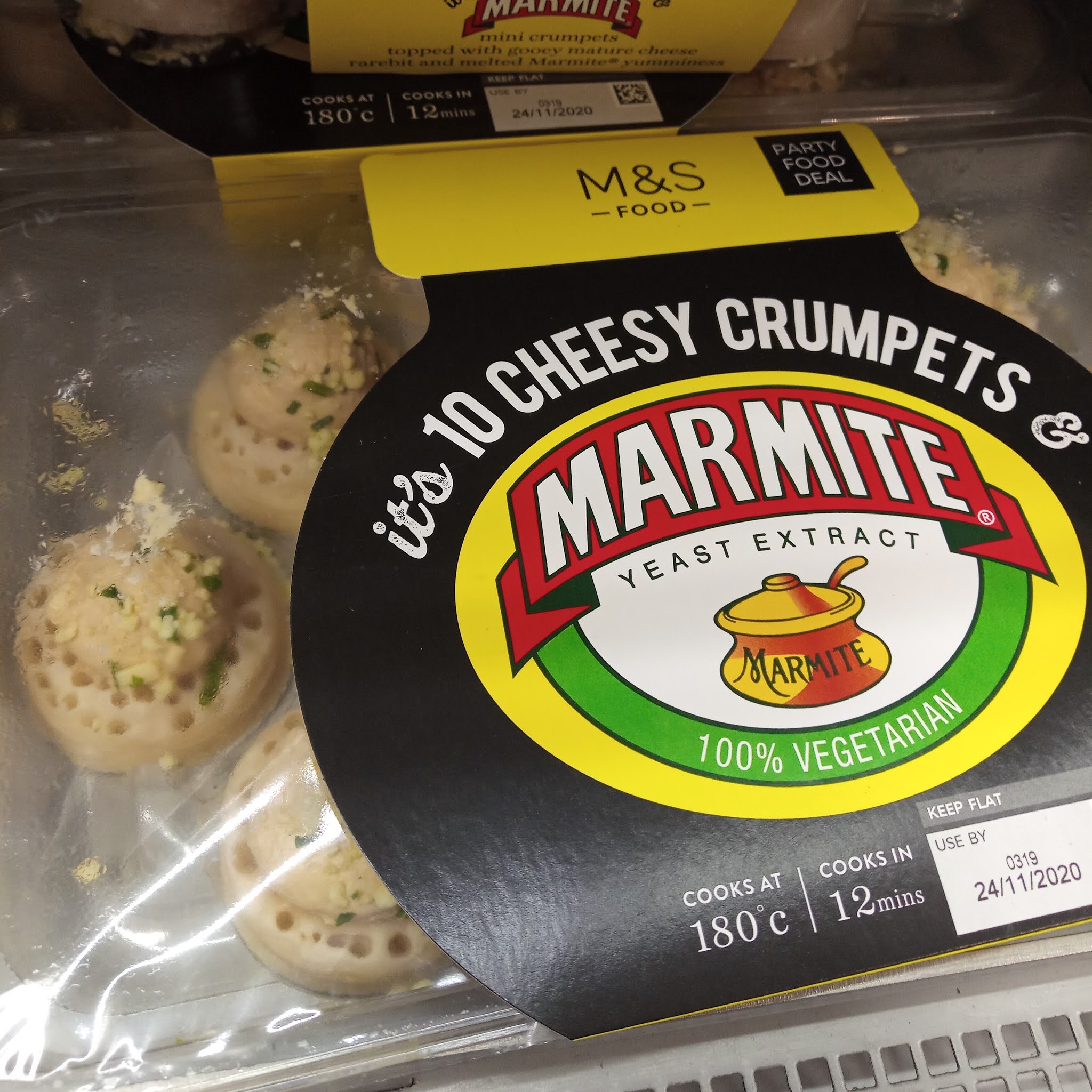 Supersupergirl's Food Reviews: [Review] M&S Marks and Spencers Marmite ...