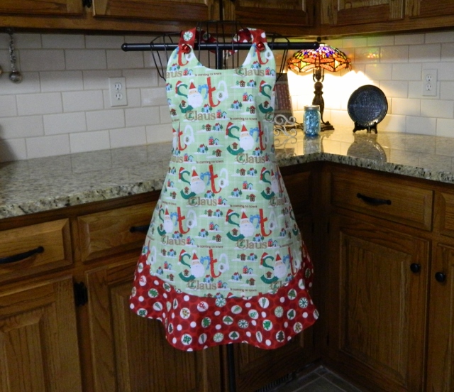 Mimi's Magic Apron: New Aprons!