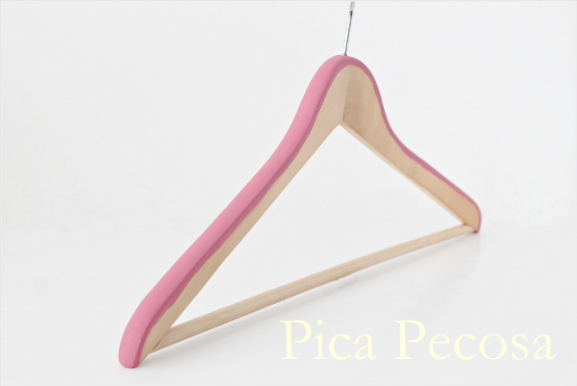 Personaliza tus perchas DIY con un tutorial de Scraplovers (y chalk ...