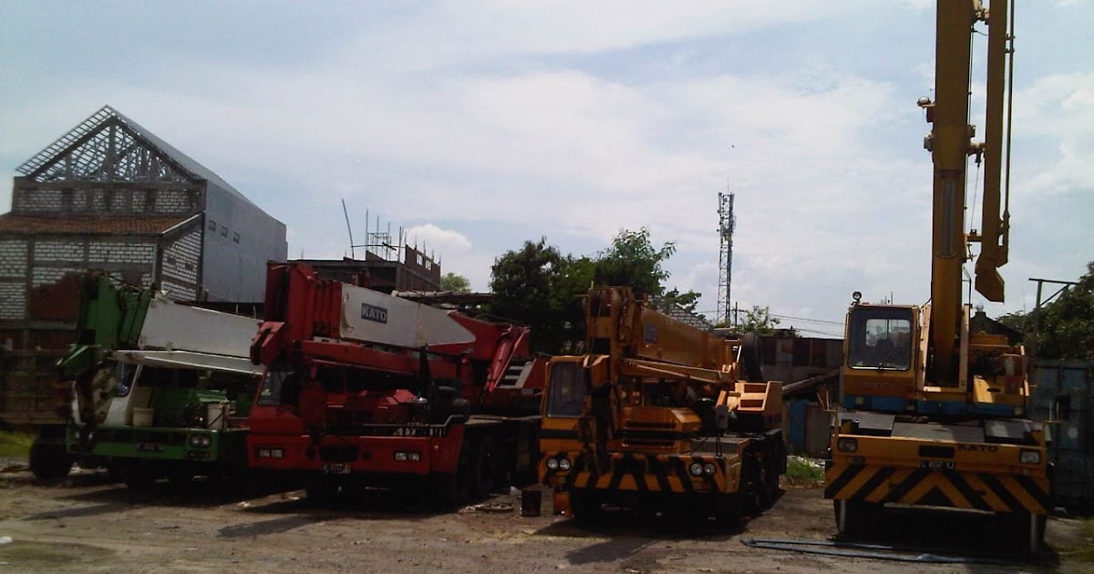 Wheel Loader Baru: Rental Mobil Crane dan Rafter Crane di Surabaya ...
