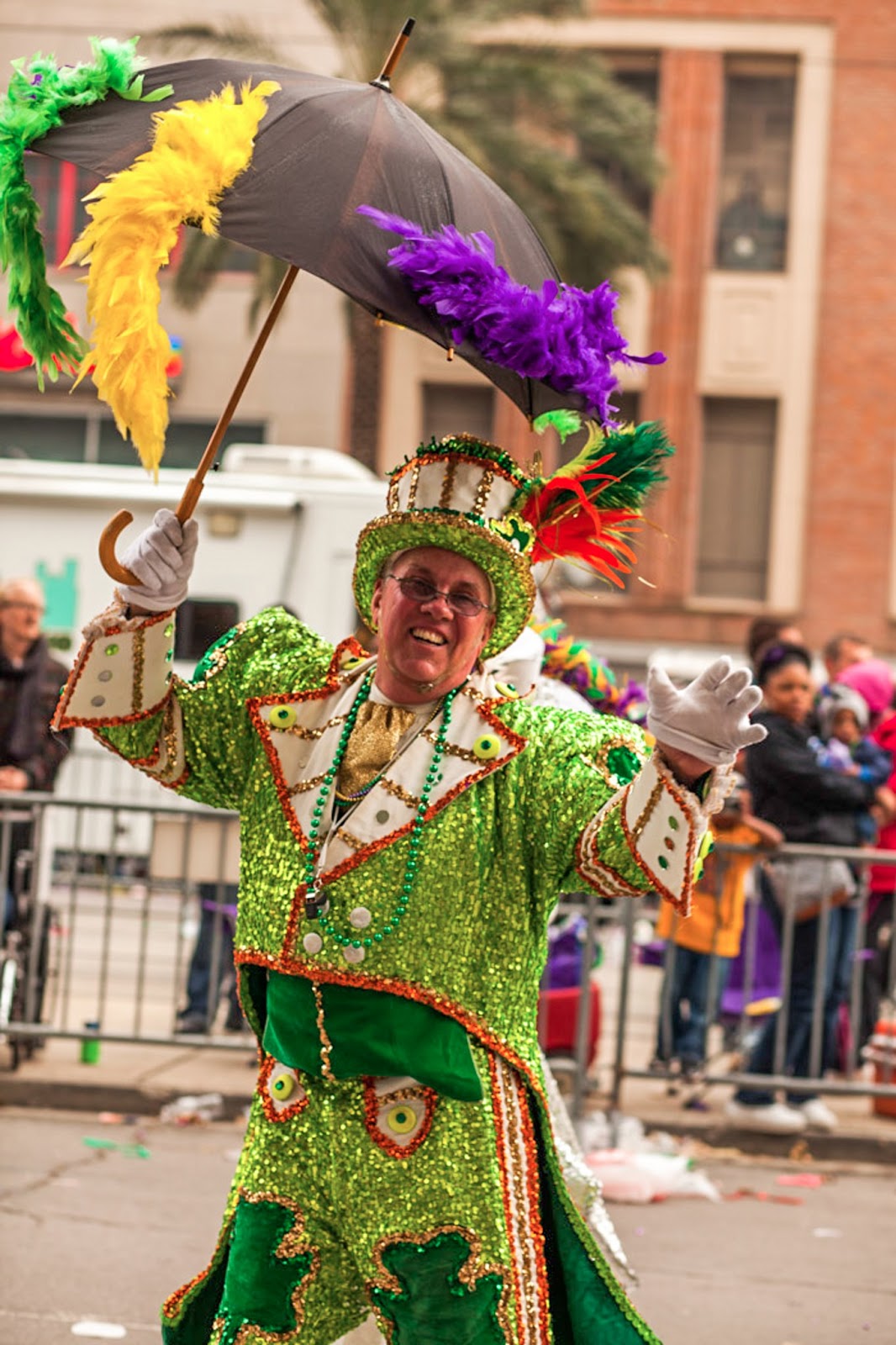 My Musings: Tucks - "Tucks Uncovers History"