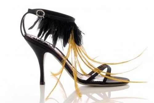 Madame Covet's Style Boutique: Vouelle Black And Gold Cocktail Shoe