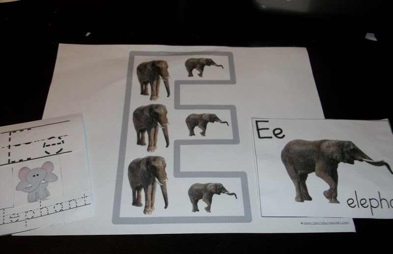 The letter E for Elephants and a surprise egg! | Piwi Kids