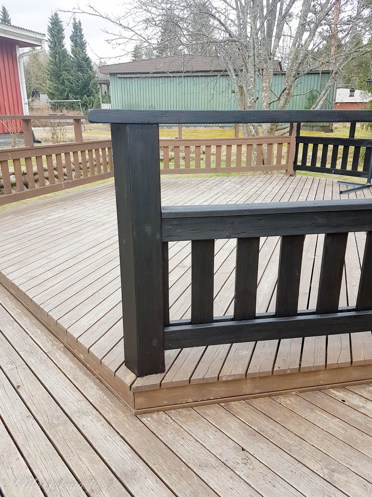 Coloria terassin öljyäminen mustaksi - SISUSTUS & LIFESTYLE -blogi ...