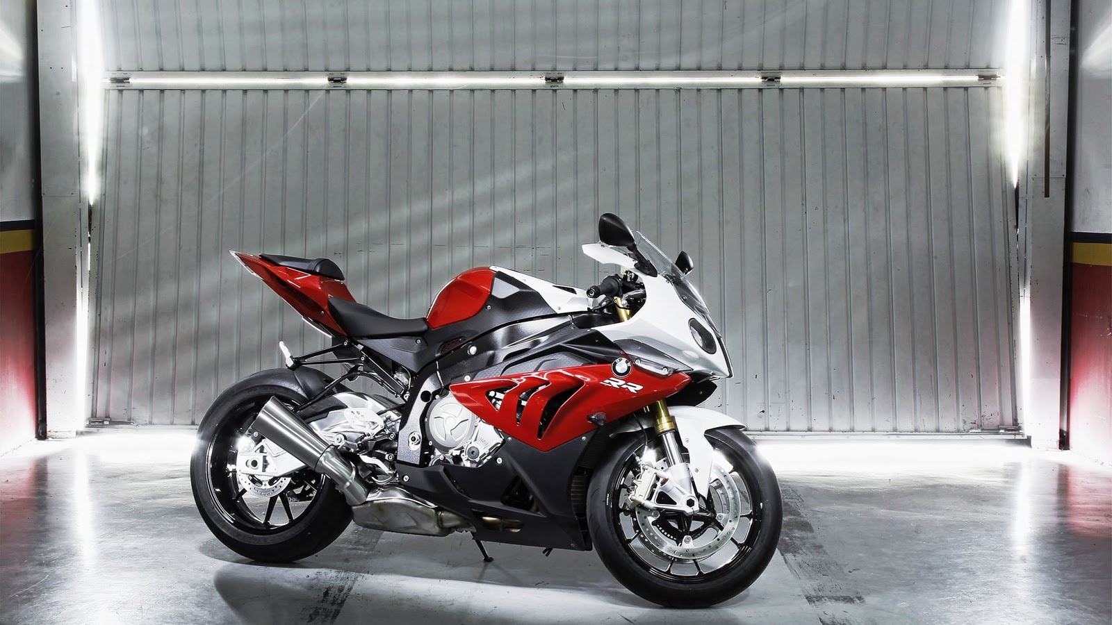 Full HD Exotic Car Wallpapers: 2012 BMW S1000