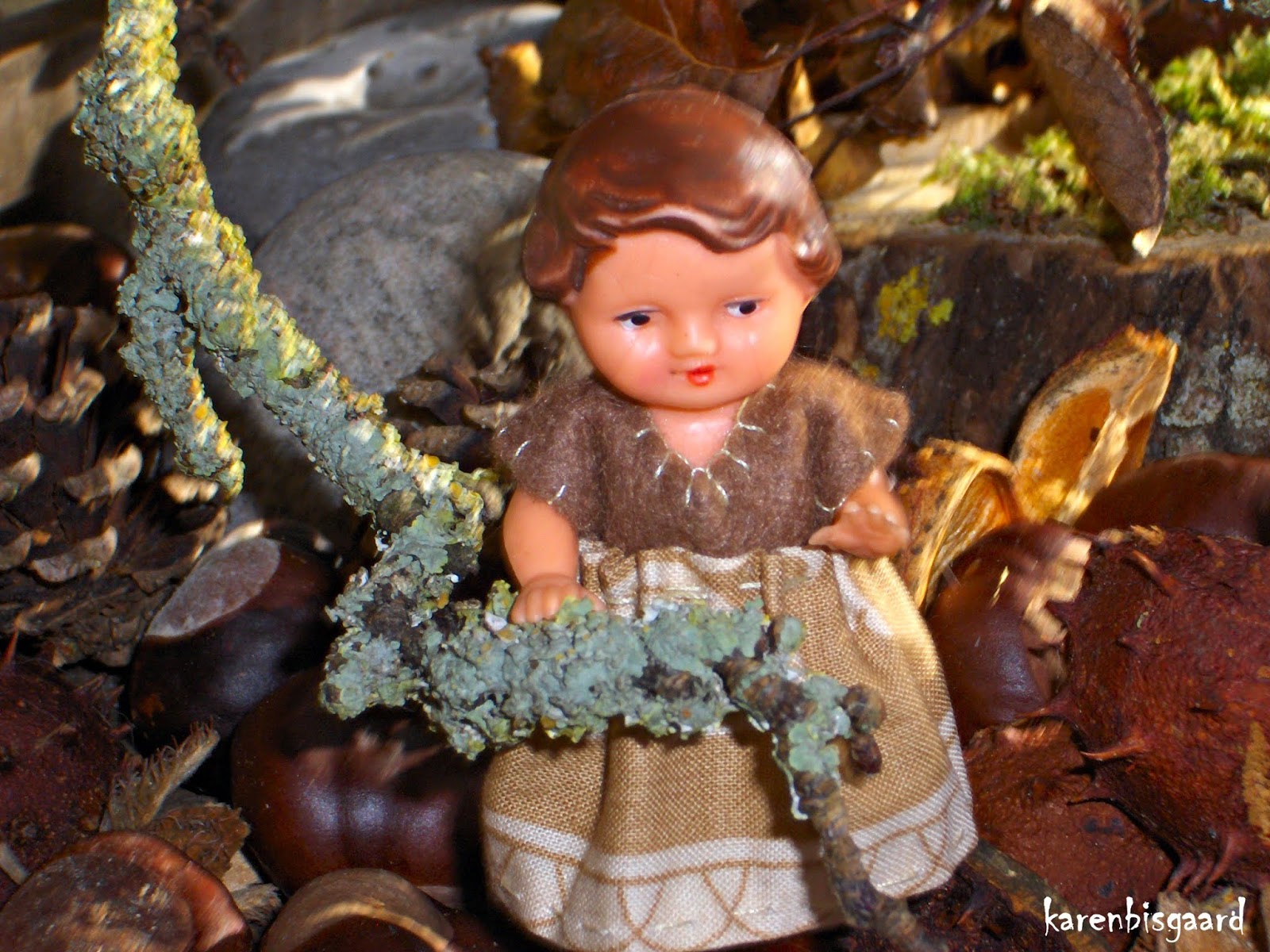 Karen`s Vintage Dolls Photography.: Ari dolls dressed in new handmade ...