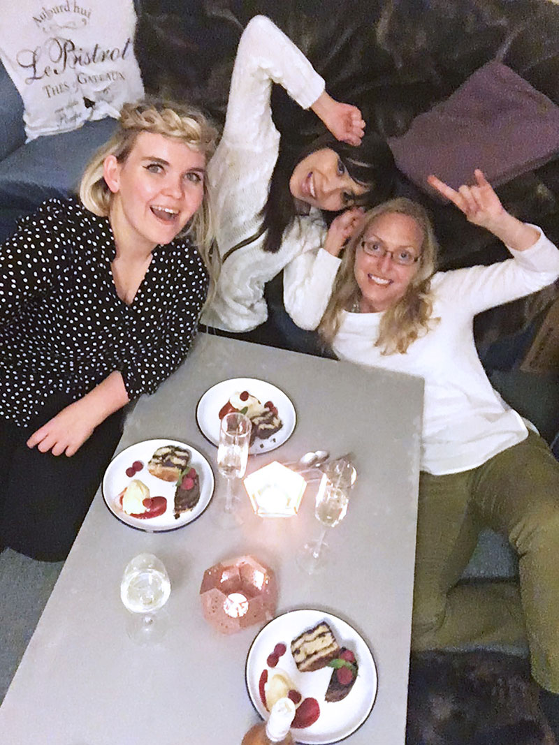 Sentimental in Berlin Blog: Hungarian Din Din with Friends!