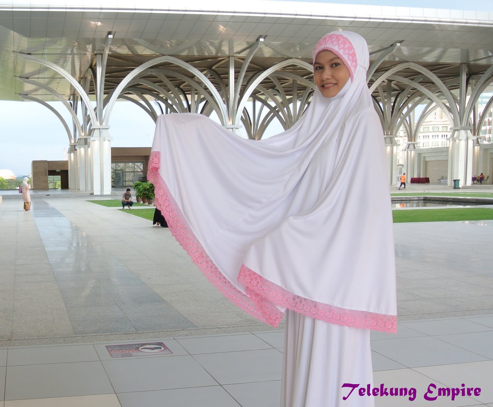 TELEKUNG EMPIRE: CUSTOM MADE