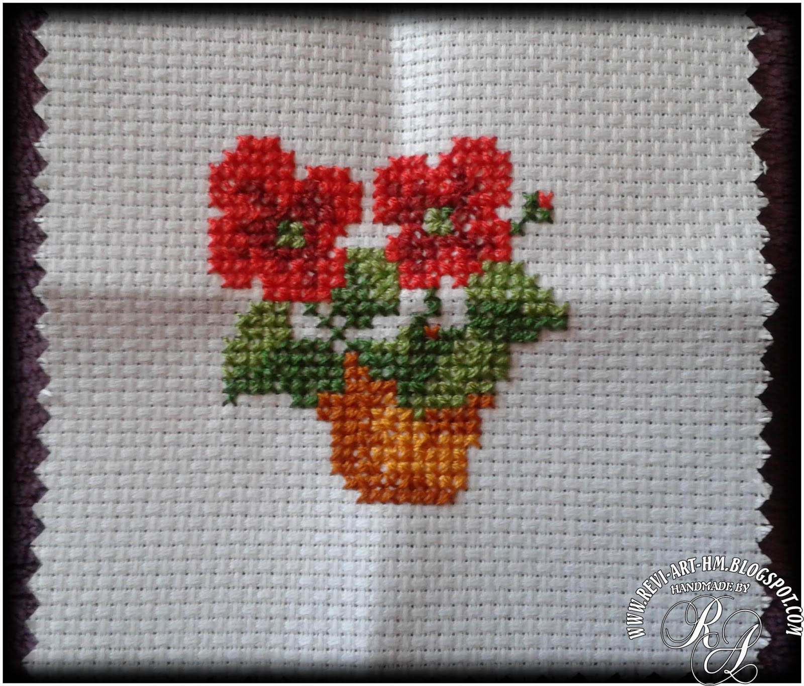 Rev!-Art: 53. Haft krzyżykowy po raz pierwszy