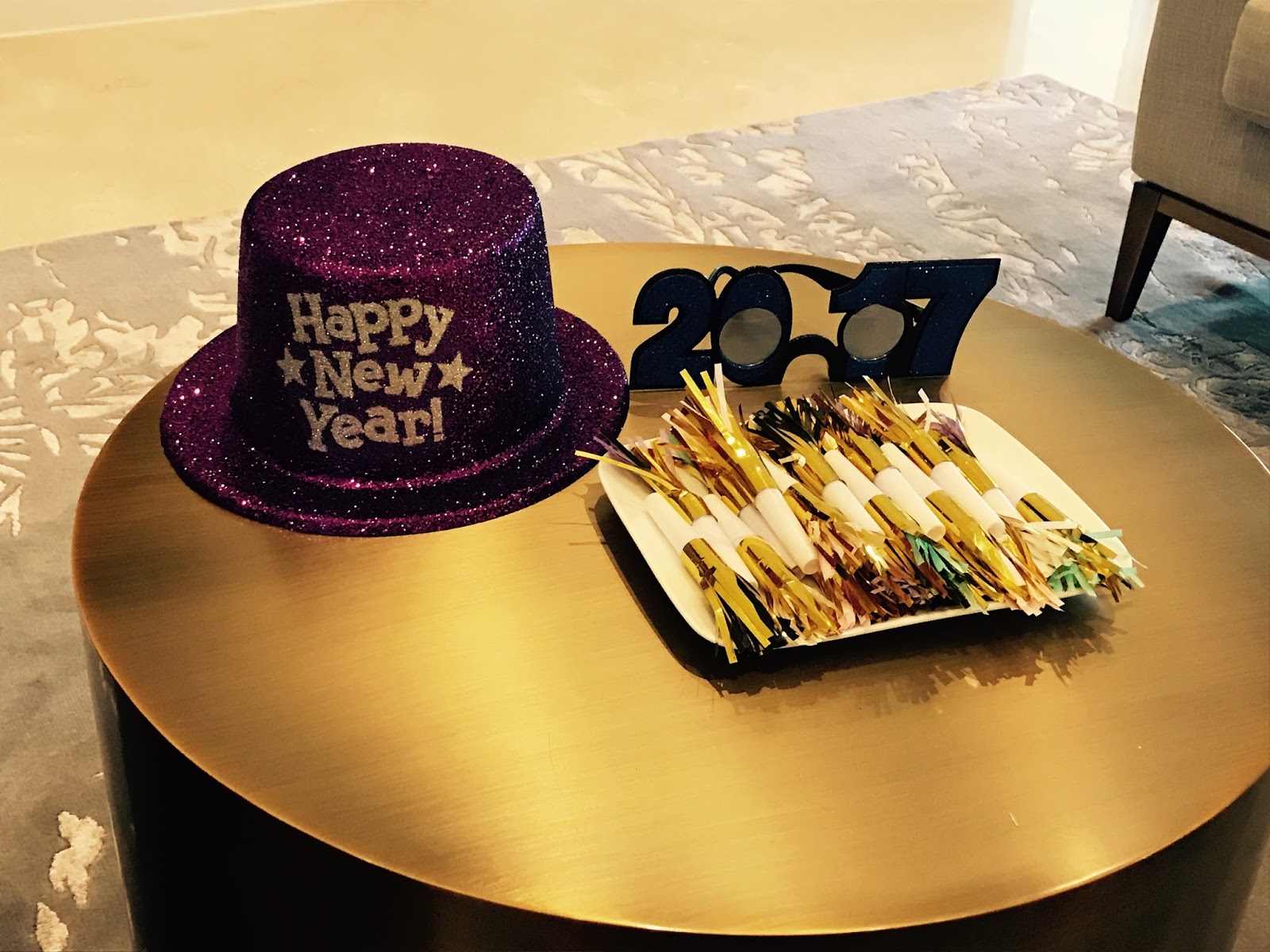 Busy Teacher Mommy : New Years Set Up