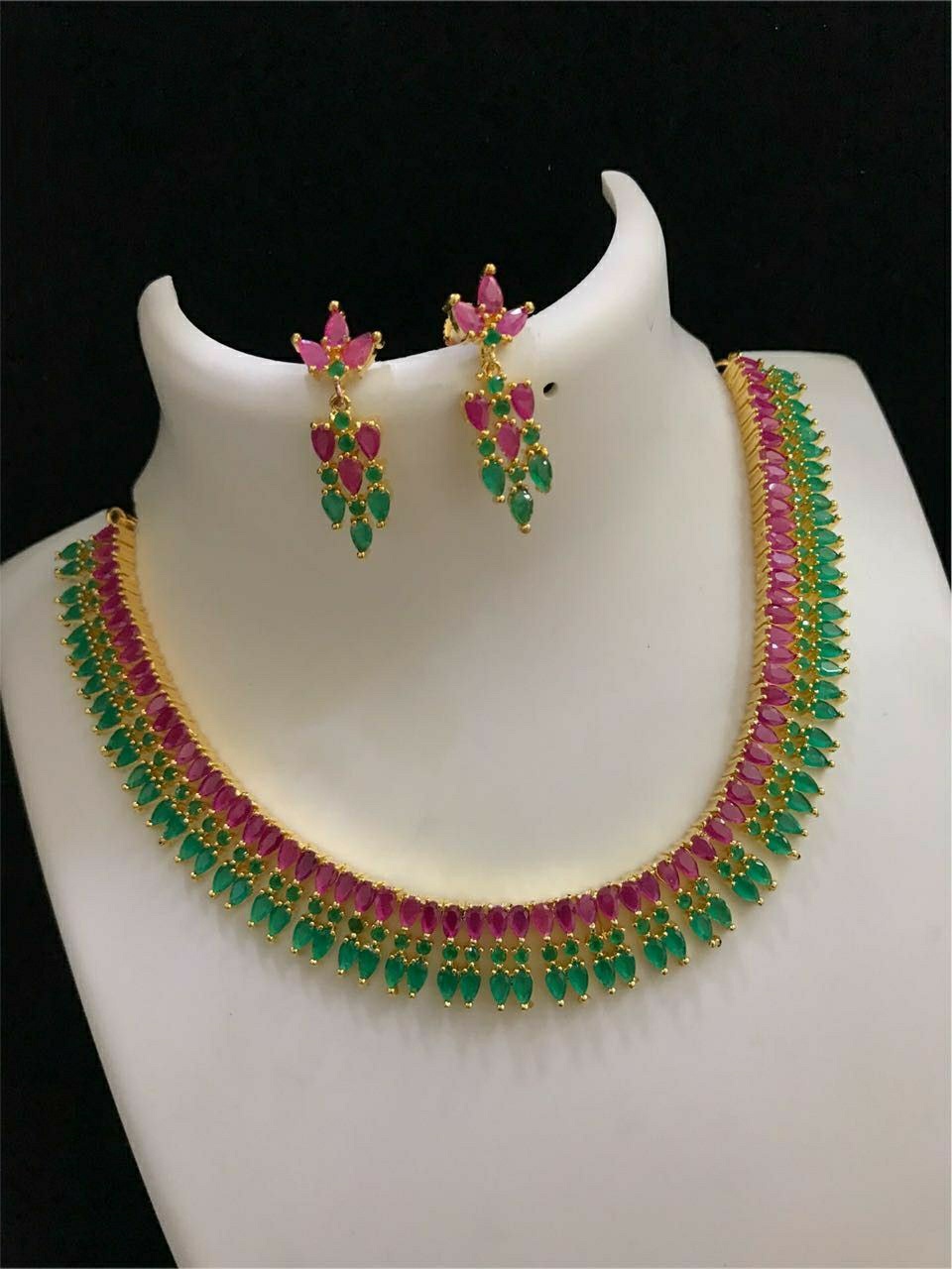 Ruby and emerald necklace