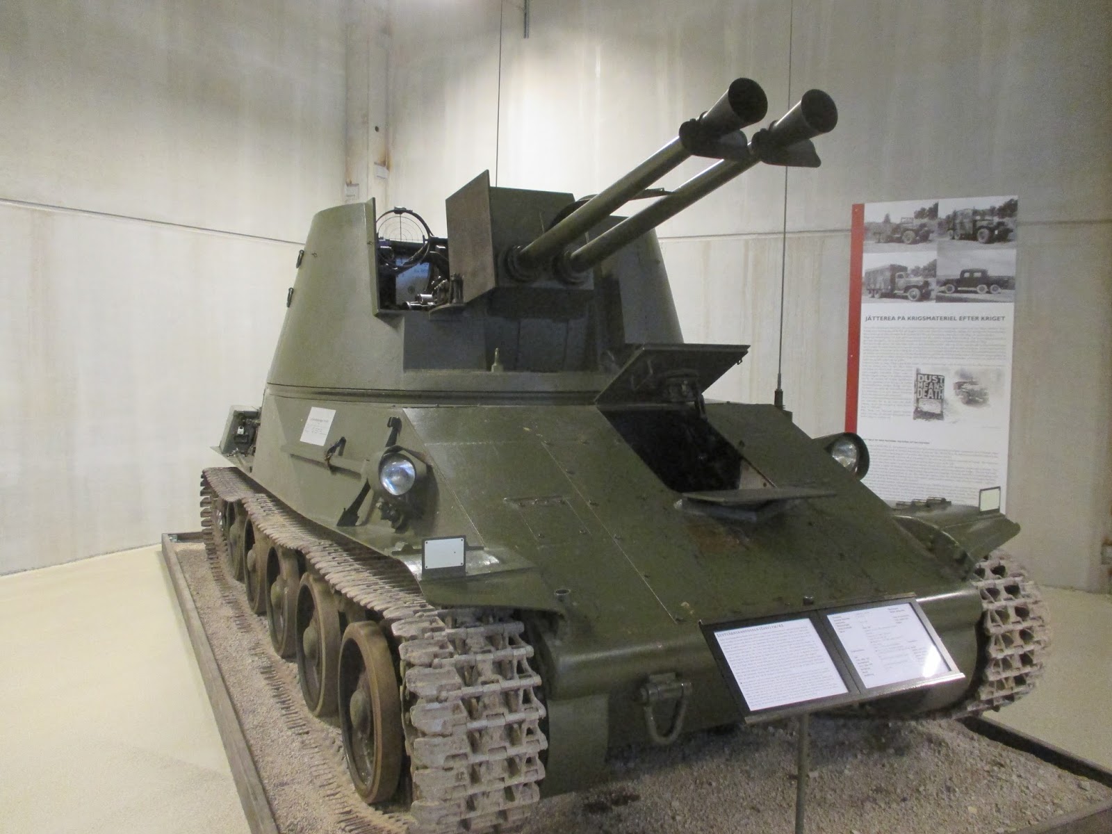 The Miniatures Man: A trip to Arsenalen – The Swedish Tank Museum ...
