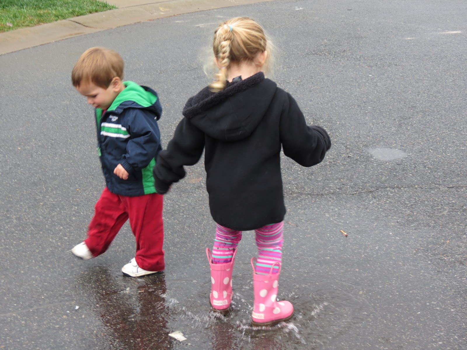 Kozy Kids Family Childcare: Puddles, Puddles Everywhere!!!