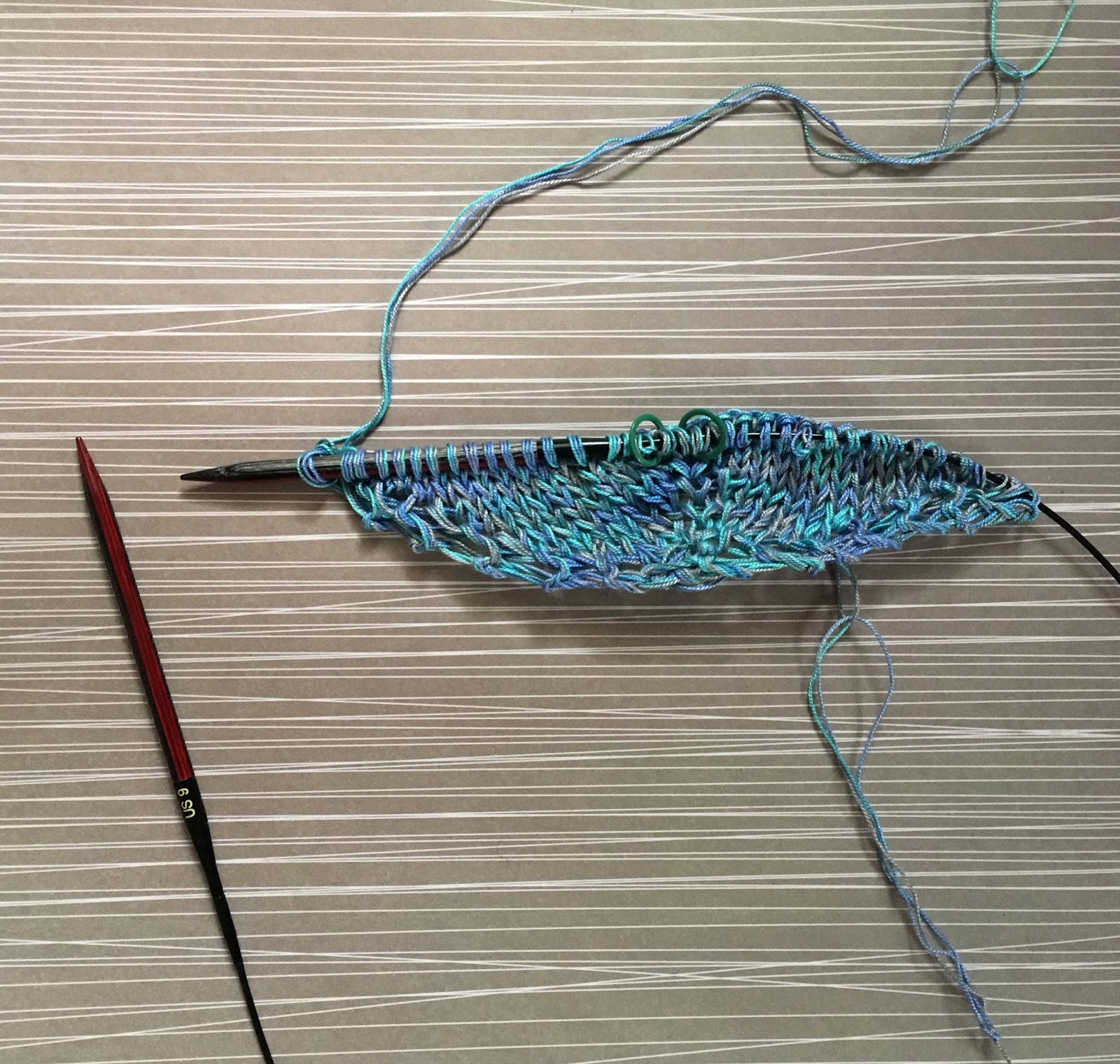 Knitter's Pride: The Basics of Knitting with Chain Plied Yarn with ...