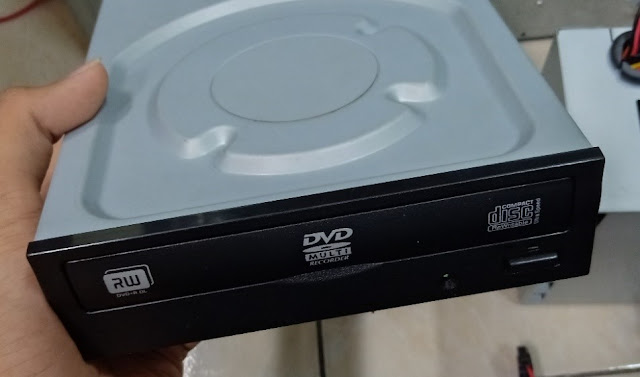 Komponen dan Kabel Yang Ada di Dalam CPU