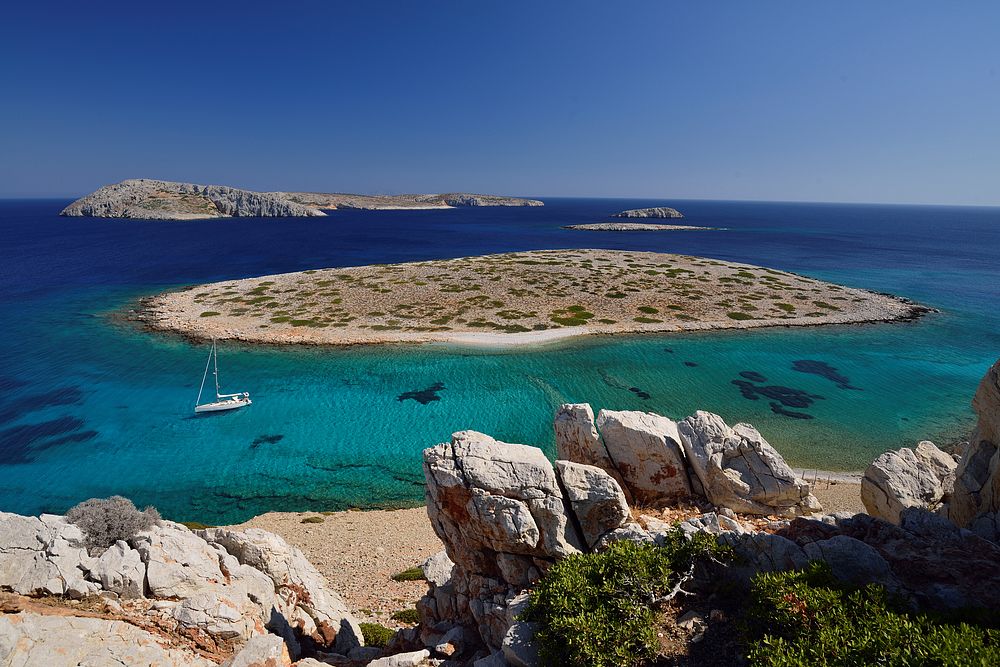 P'acá y p'allá: Astipalea. Torniamo da Madama Butterfly