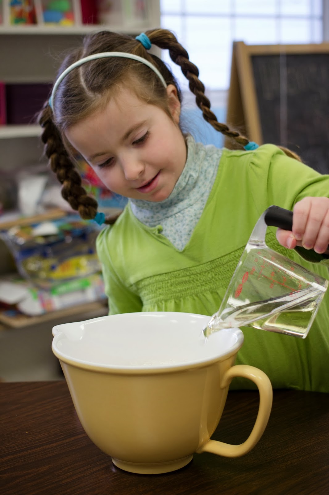 Teach Them To Fly: Unity Cake
