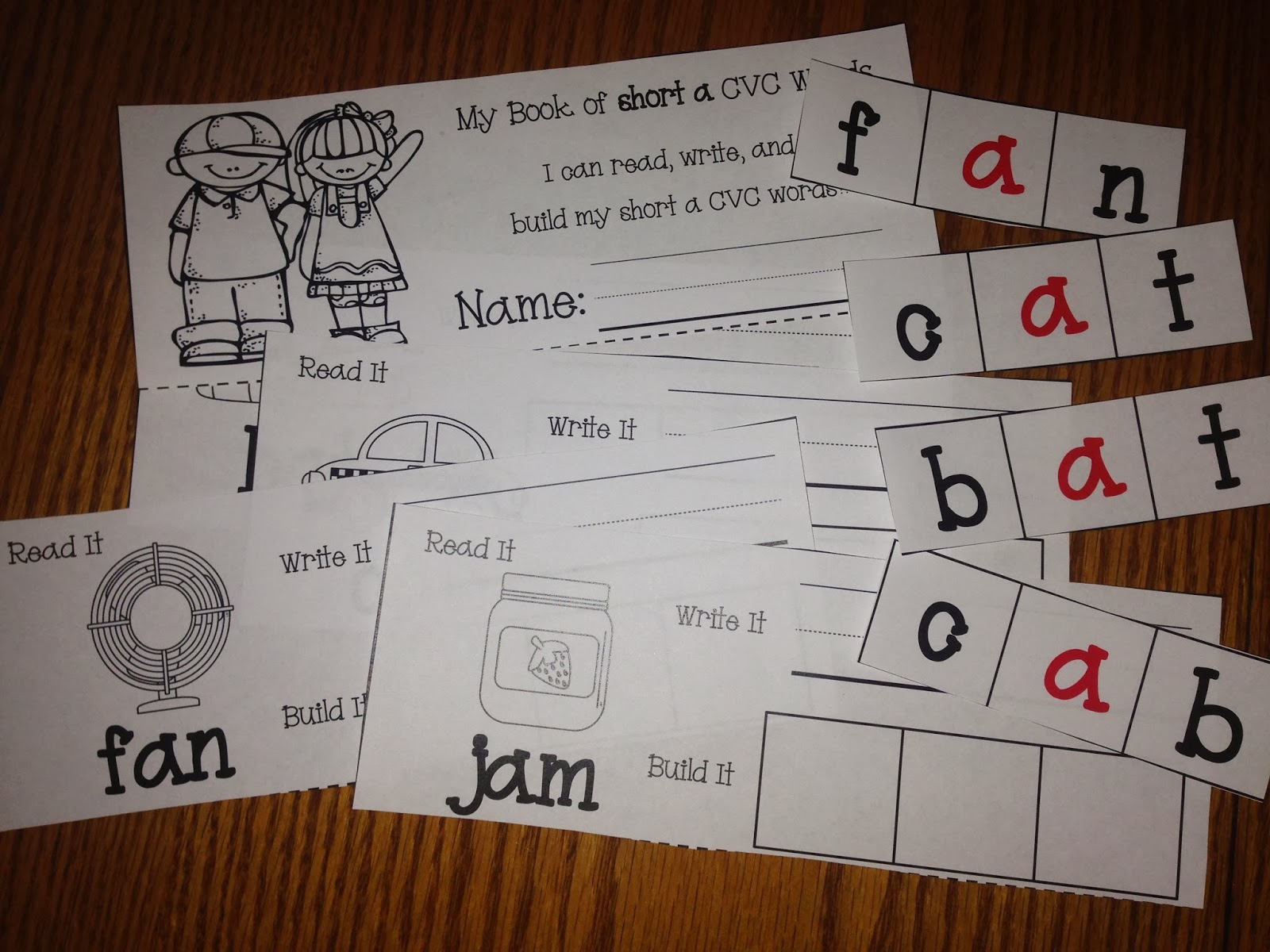 Mackey's Classroom: FREE CVC Packet {Short A}