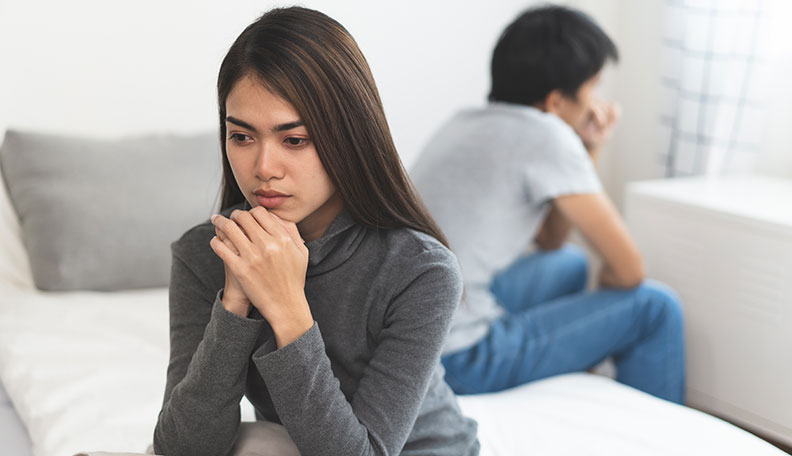 The Worrying Signs of a Controlling Relationship Most People Miss ...