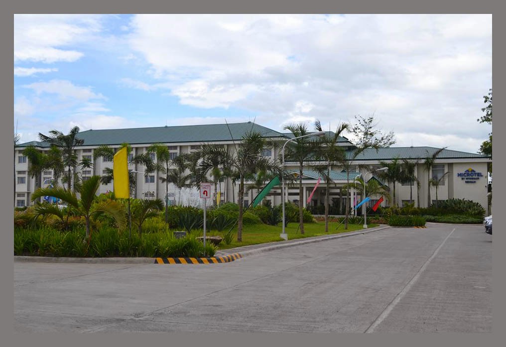 General Santos City Hotels : Microtel by Wyndham - Escape Manila