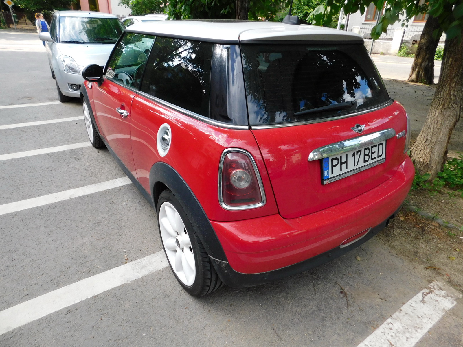 LA MULTI ANI, ROMANIA!: Mini Cooper