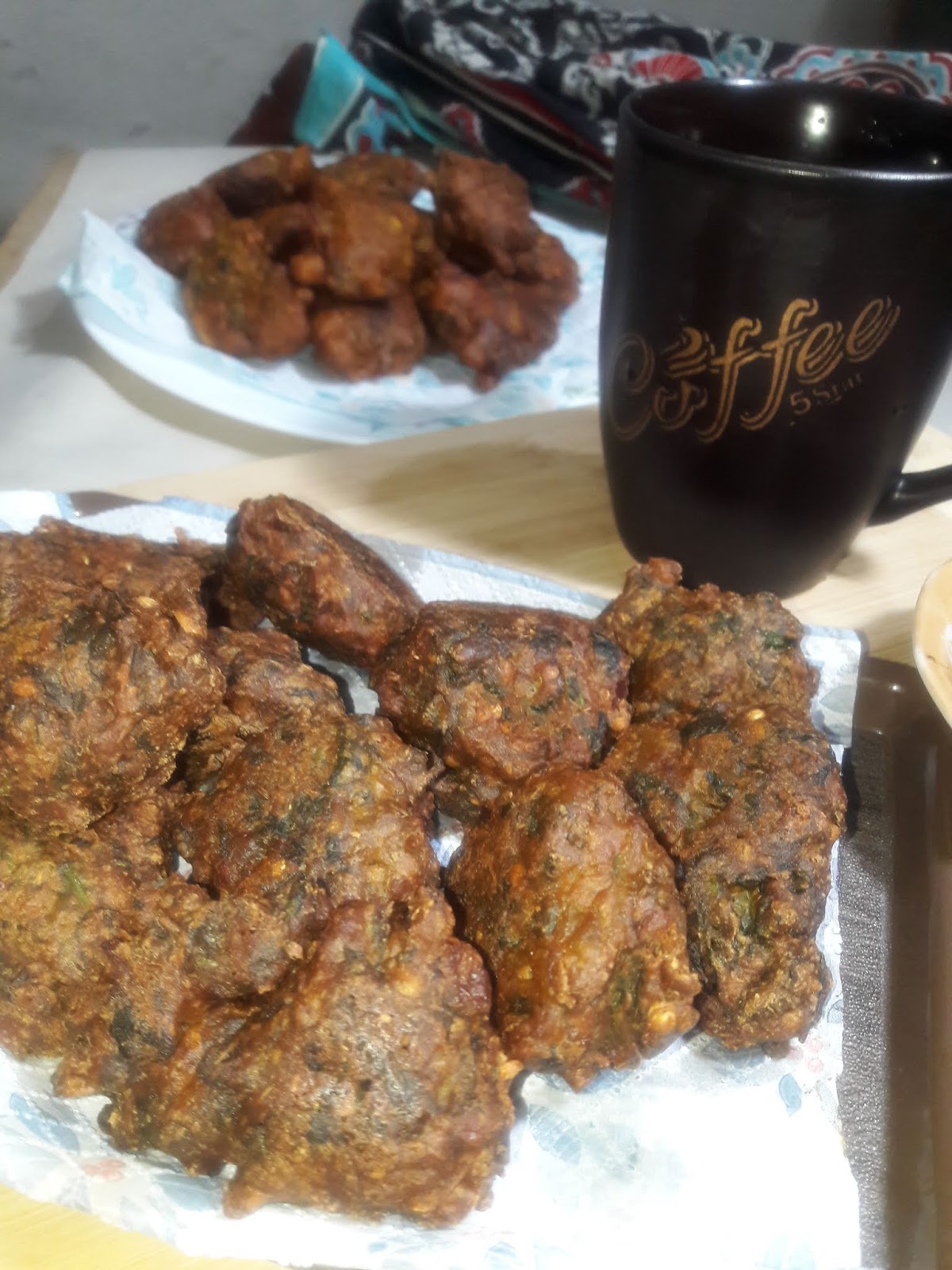 Palak Pakoda Recipe - Yummy Traditional