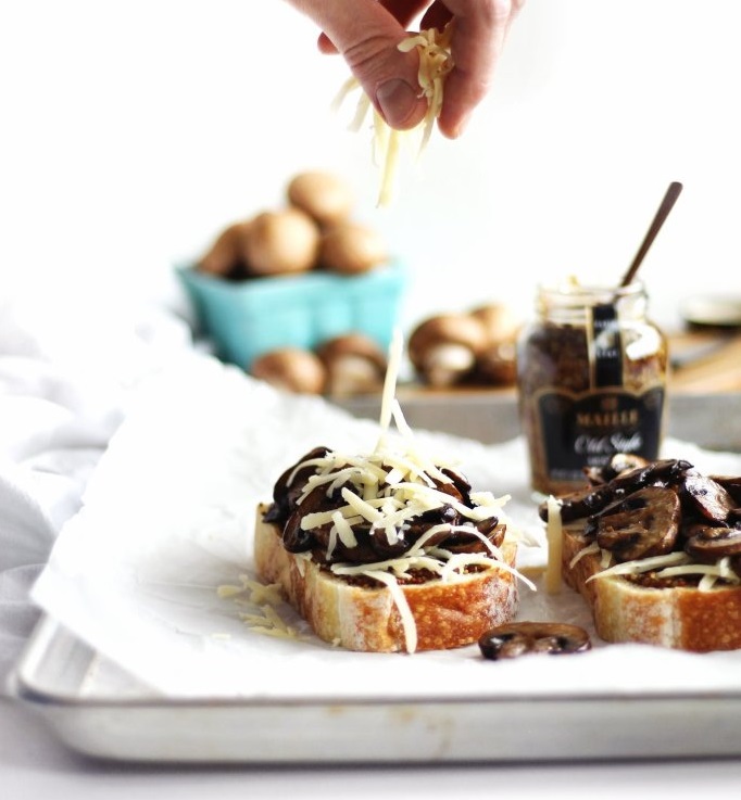 CHEESY MUSTARD AND MUSHROOM TOASTS #HEALTHYFOOD #CREMINI - Media Food ...