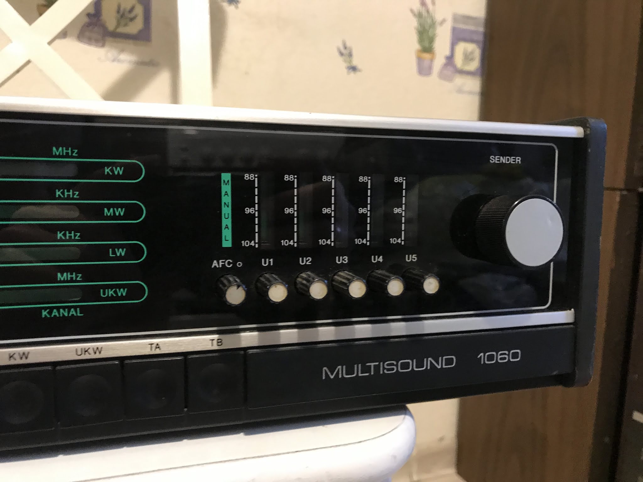 Infrequent Sound [sex.tex] technology: Neckermann HiFi-Studio ...