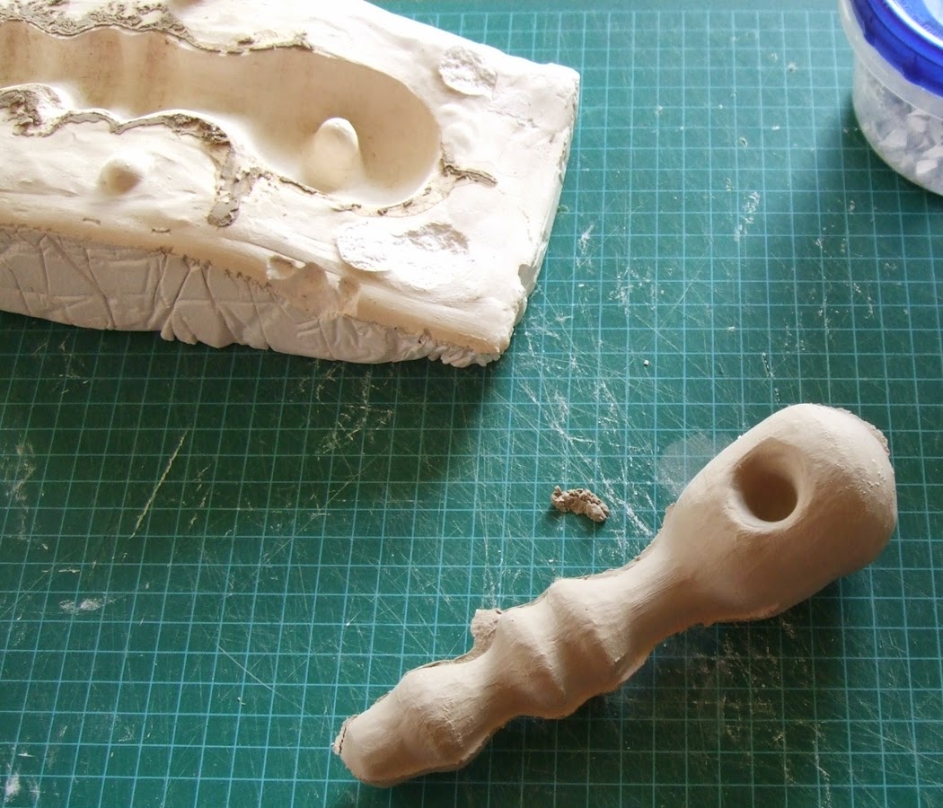 Rebecca Rocks Ceramics: Four Piece Pipe Mold