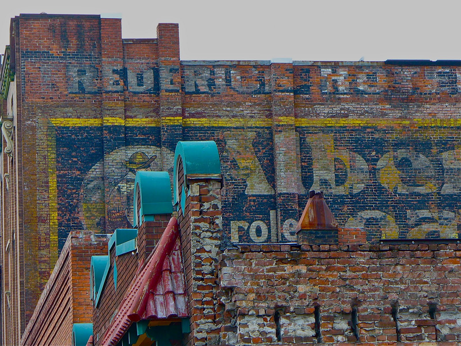 BERMTOPIA: Ghost signs